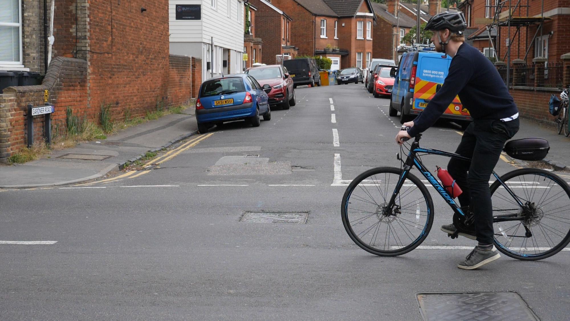 Video guide: Road positioning and tackling junctions | Cycling UK